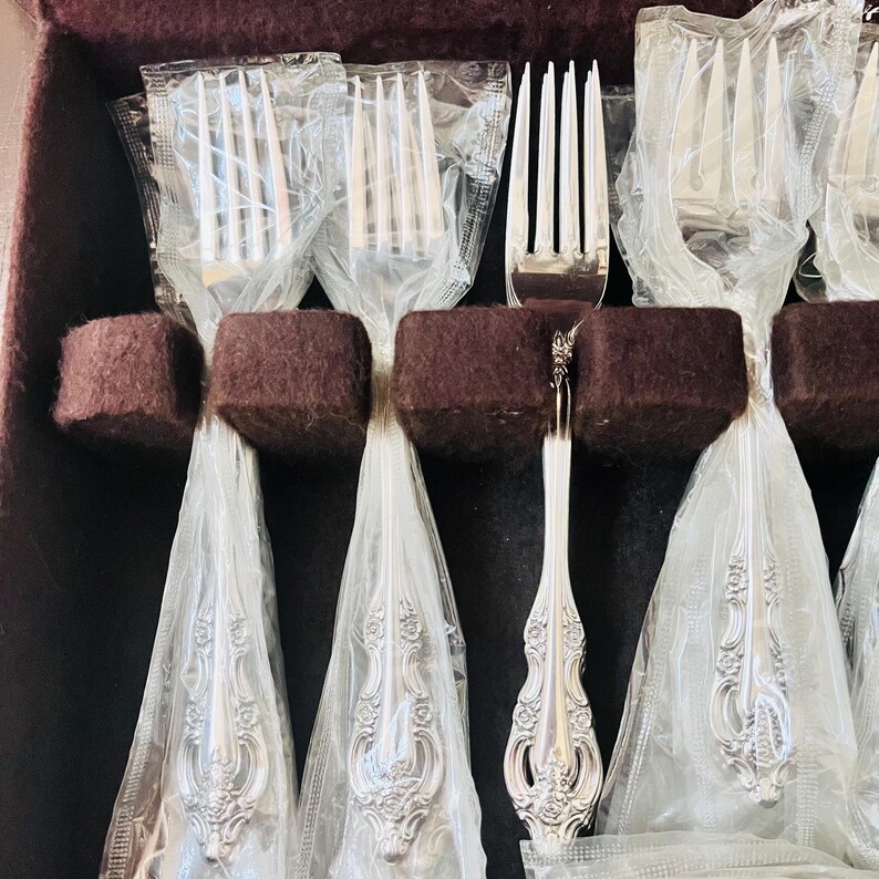 Community Silver Artistry Silverplate 1965 by ONEIDA SILVER Flatware ...