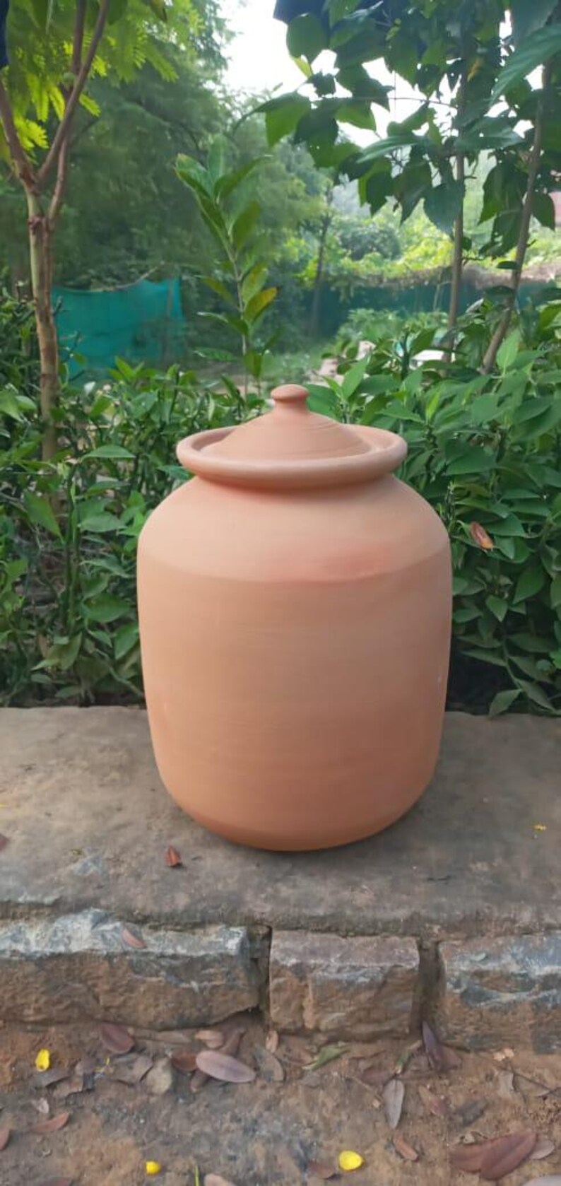 Eco-friendly Hand Made 5L, 15L Clay Water Pot With Lid Water Pitcher ...