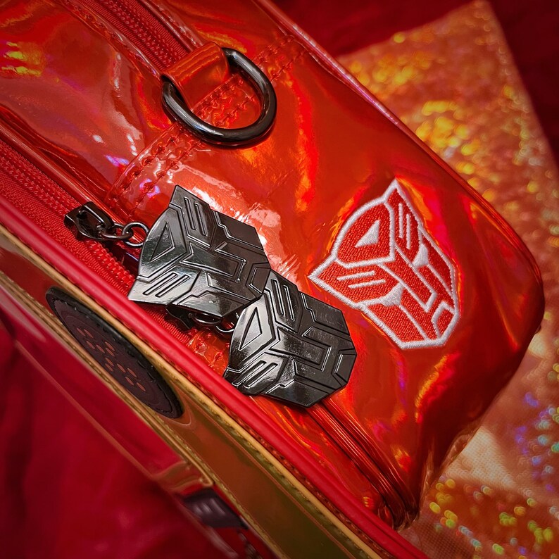 LIMITED QUANTITY Transformers Autobot Blaster Holographic Itabag ...