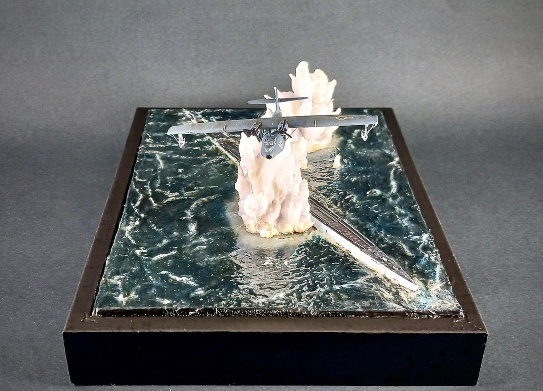 PBY Catalina Seaplane Diorama Bombing German Type IX Submarine 1/350 ...
