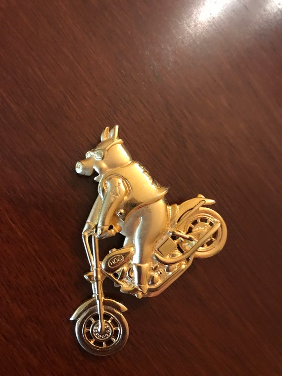 Harley Davidson HOG pin - Gem