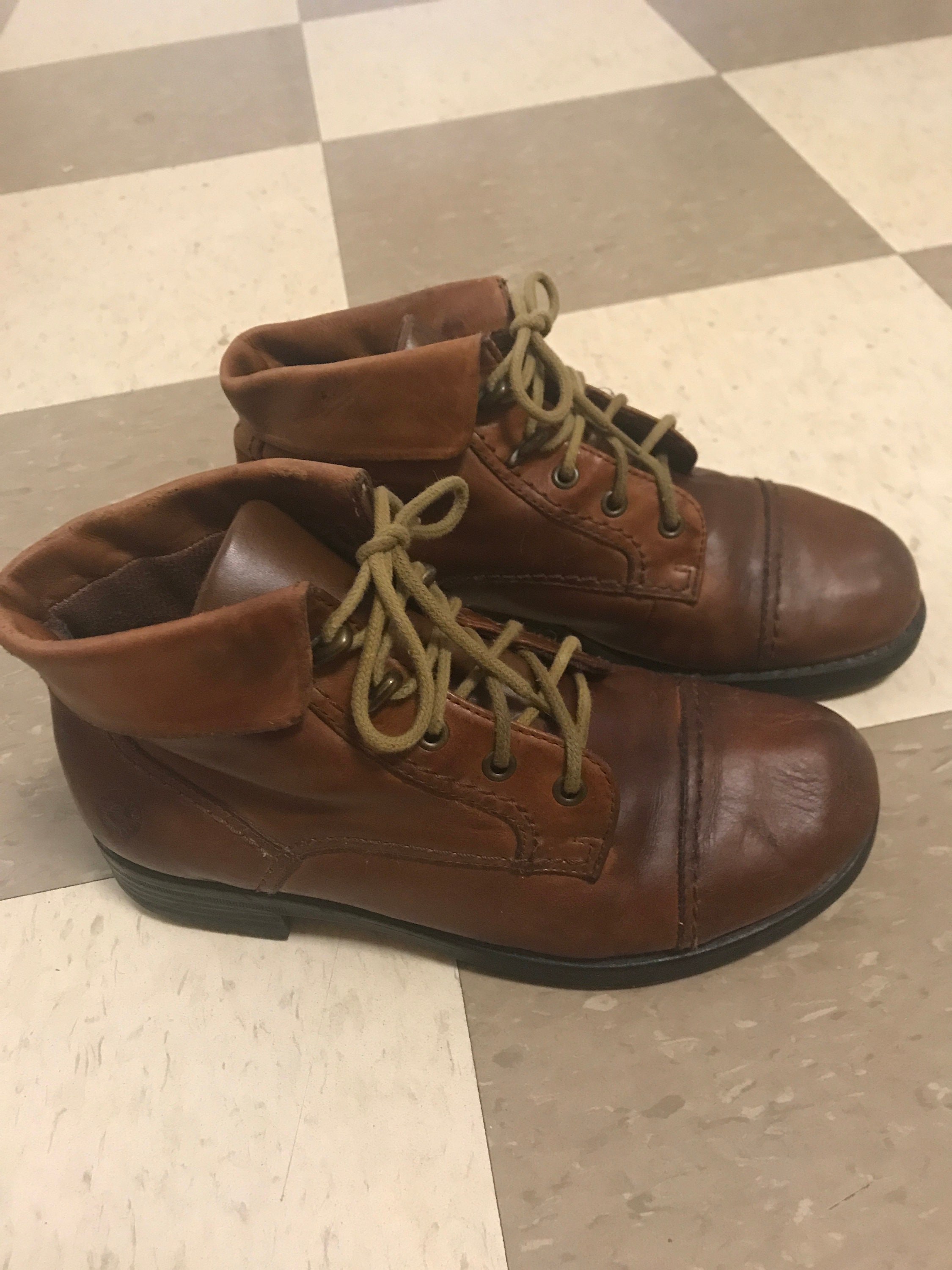 Vintage Earth Boots 6.5 - 7 - Etsy