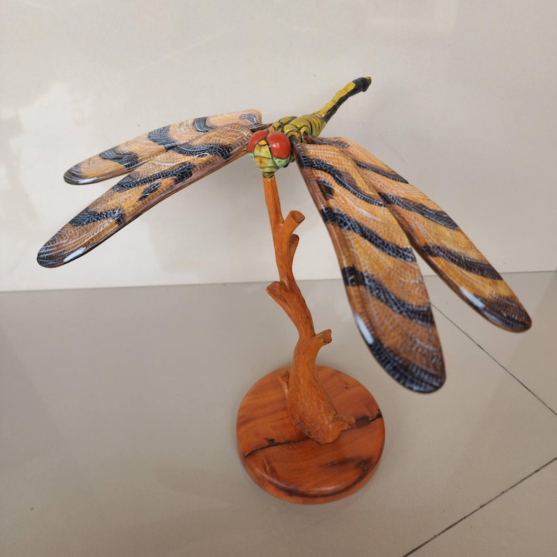 Handmade Realistic Wooden Dragonfly – Self Balancing Dragonfly ...