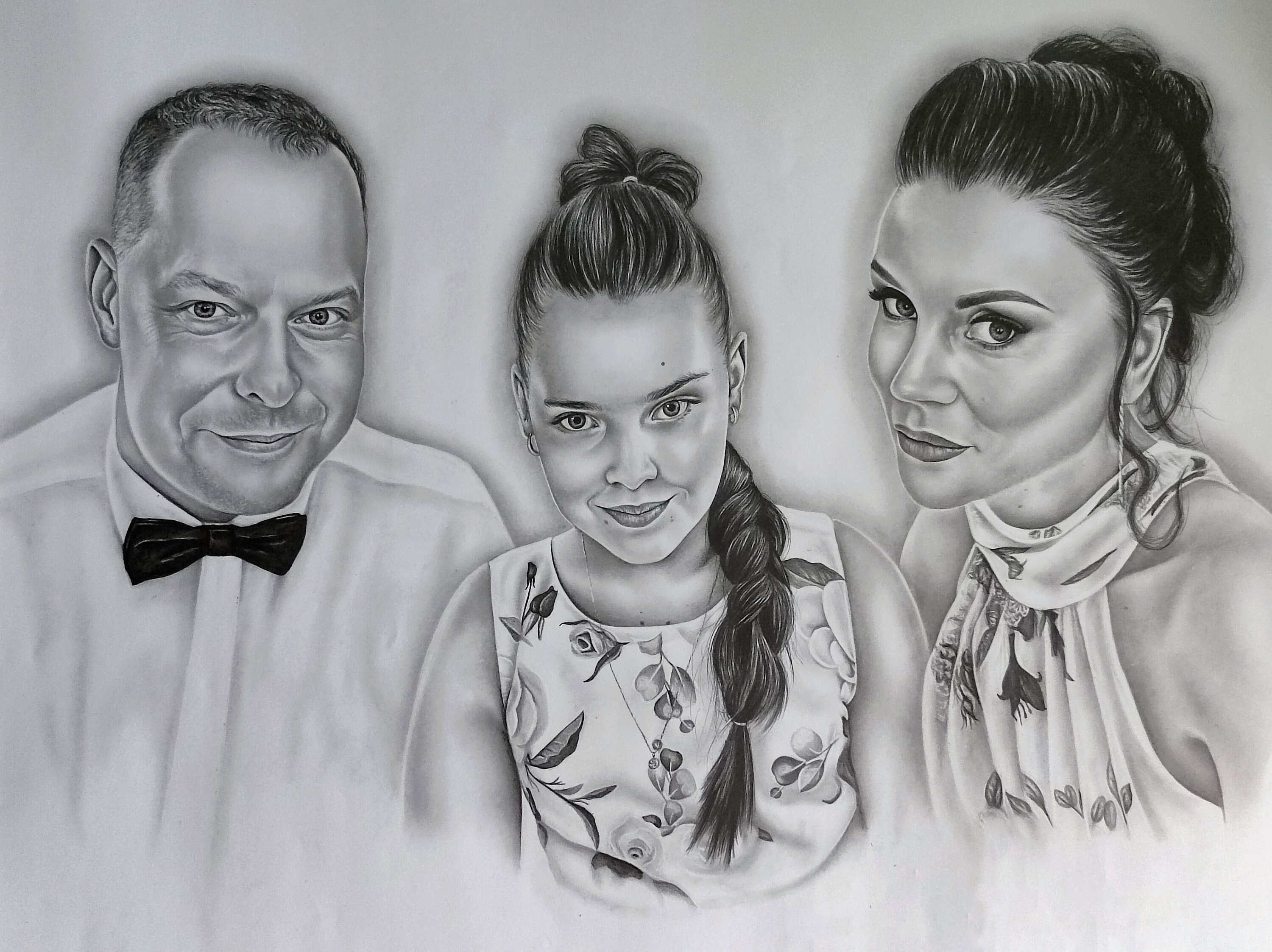Detailed Realistic Portraits - Custom Pencil Sketches - Etsy