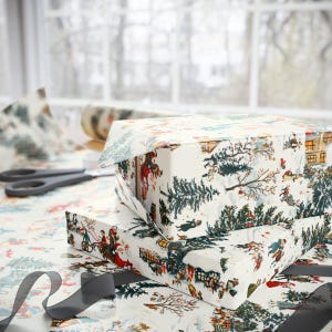 Vintage Forest Christmas Themed Wrapping Paper Forest Xmas Scene Gift ...