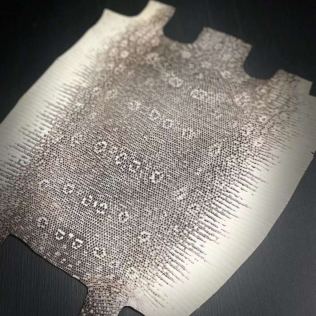 Exotic Leather Finished Ring Lizard for Luxury Leathercrafting ...