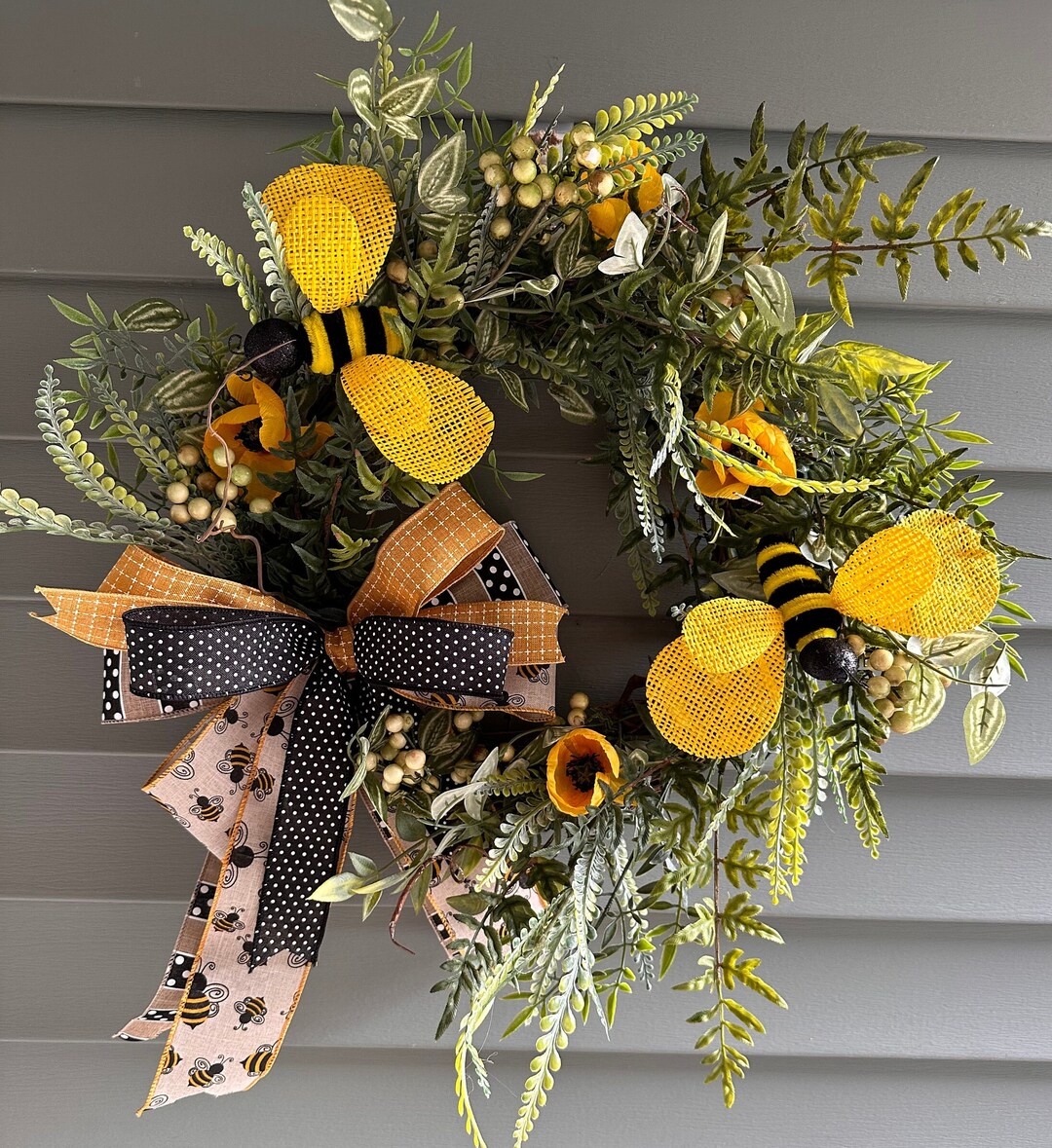 Bumble Bee Wreath, Bee Wreath, Bee Welcome Wreath, Welcome Bumble Bee ...