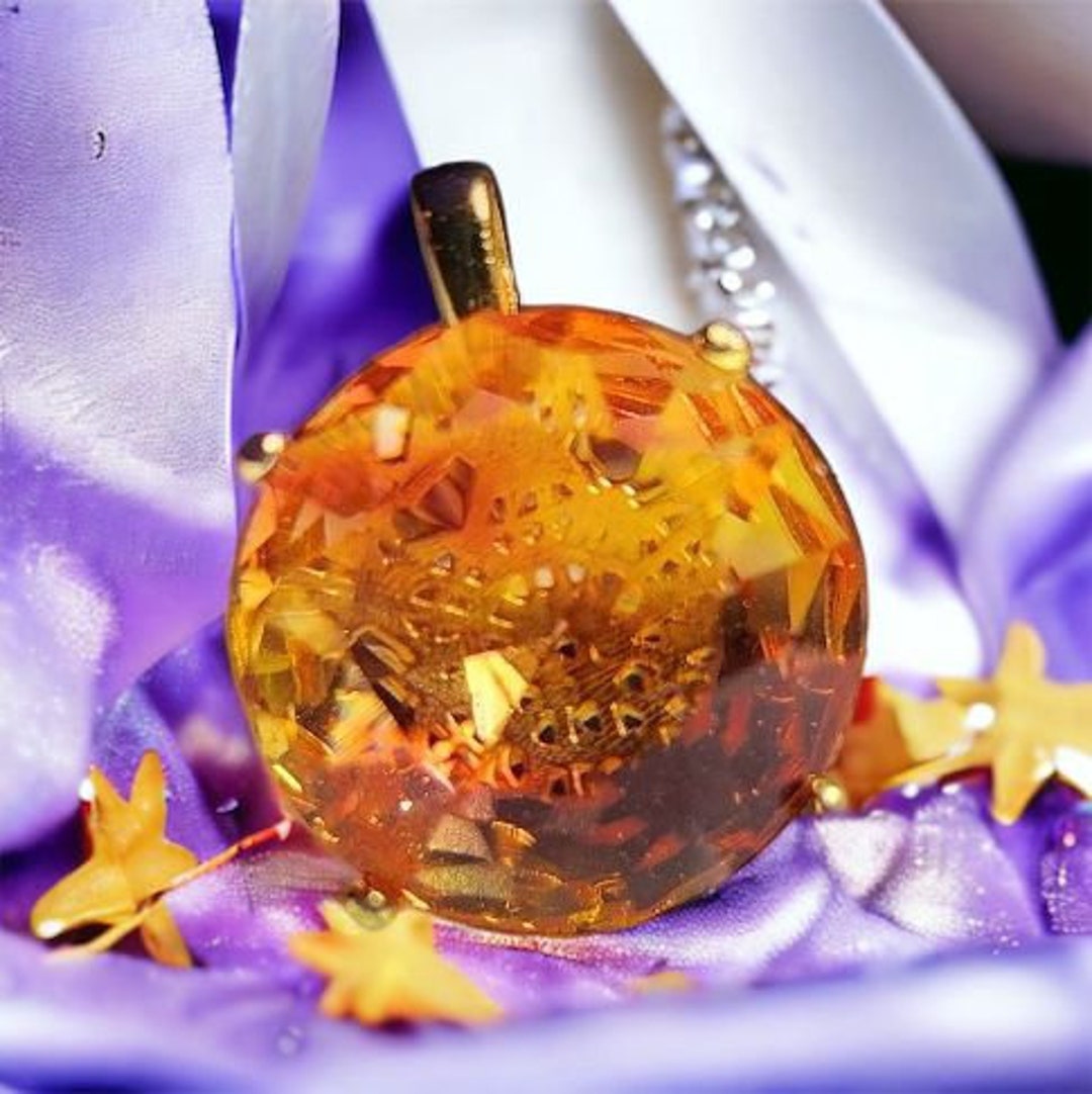 Andara Crystal Medallion metatron Golden Christ Energy Gold 1.5 Cm ...