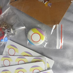 Objectum Pride Box - Etsy