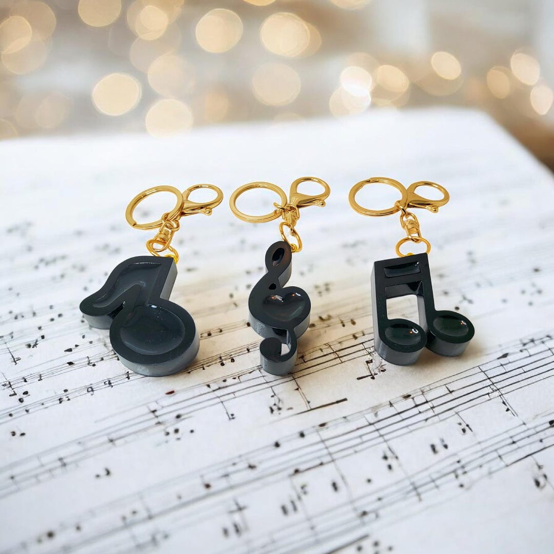 Musical Note Keychains, Gold Lobster Clasp, Resin Jewelry, Keychain ...