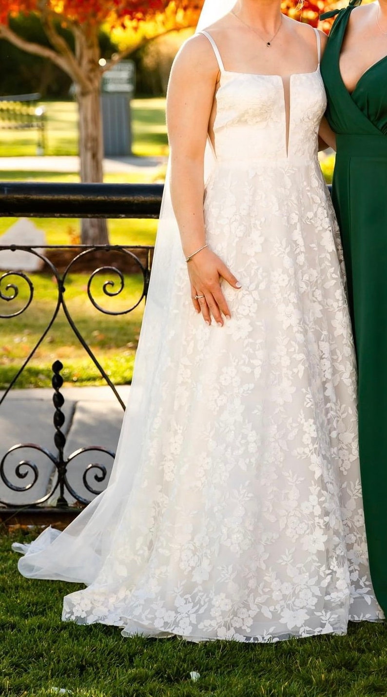 Miniature Wedding Dress Replica - Custom Wedding Dress - Model Wedding ...