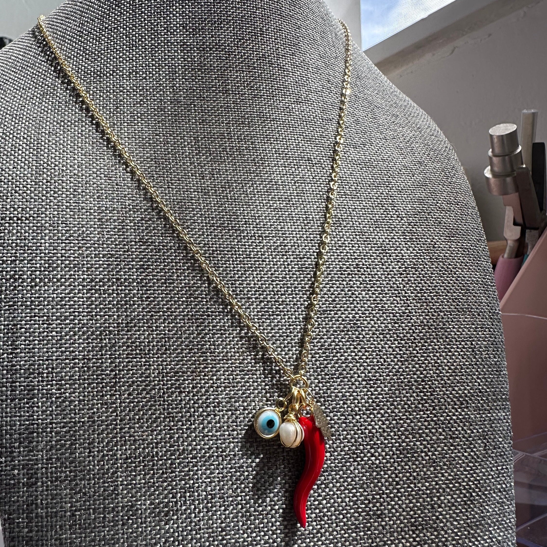 14k Gold Italian Horn Necklace: Cornicello Amulet, Evil Eye Charm - Etsy