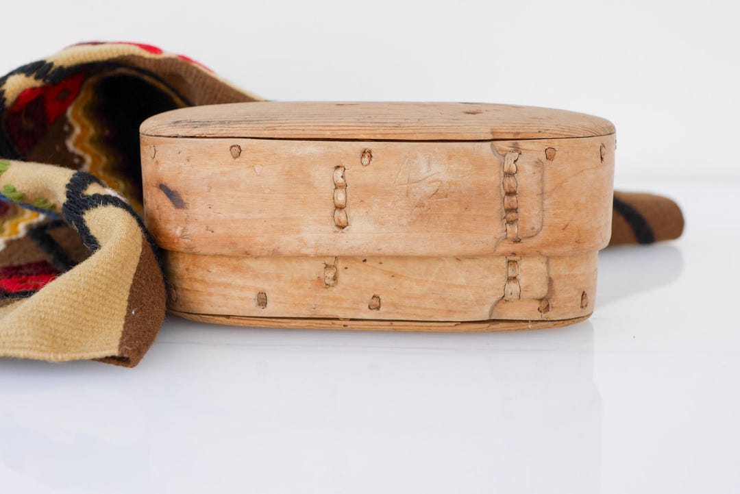 Antique Svepask Box: Early 1900s Scandinavian Folk Art Decor - Etsy