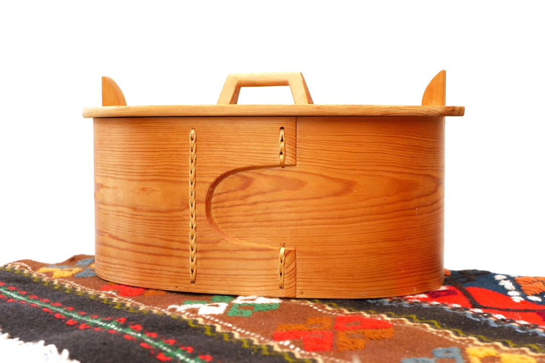 Traditional Handmade & Rather Large Swedish Bentwood Round Box a Large ...