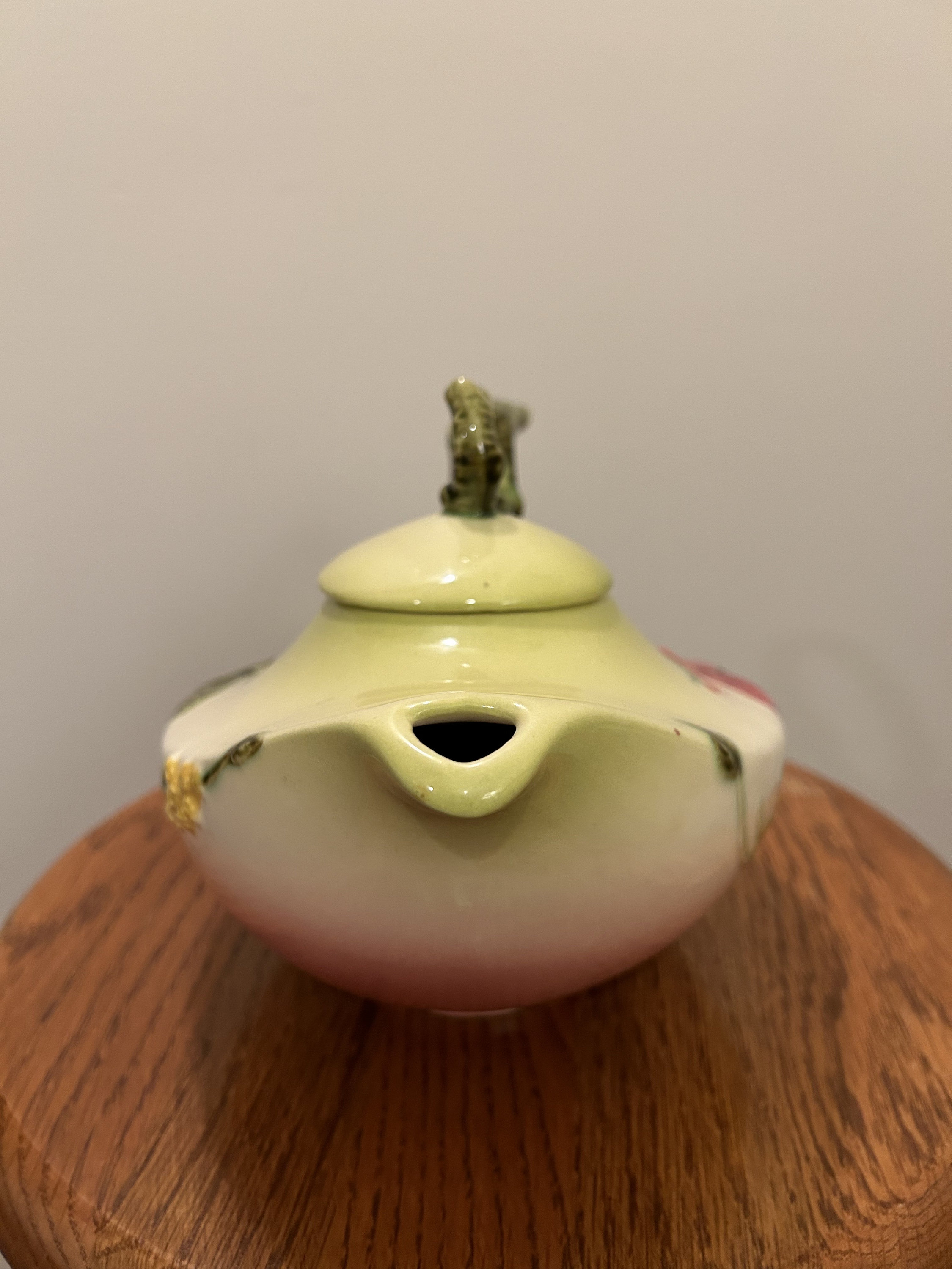 Vintage Hull Pottery Woodland Teapot With Lid - Etsy