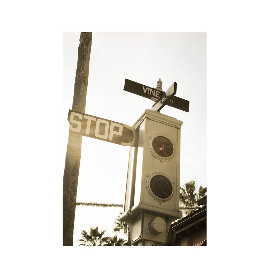 Vintage Stop Light Photography Print - Etsy