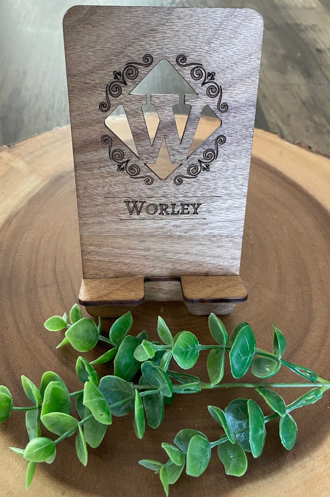 Walnut Wood Cell Phone Stand,personalized Charging Holder,desk Top Cell ...