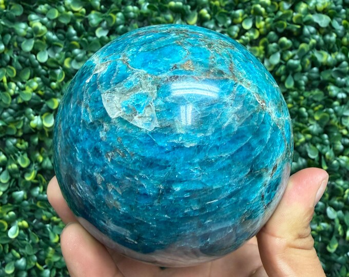 Blue Apatite Sphere No. 3 | Confidence & Empowerment - Etsy