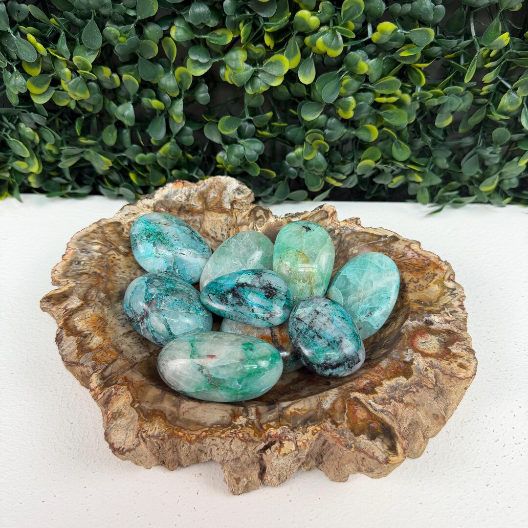 Quantum Quattro Palm Stones | Rare and Unique Polished Pieces ...