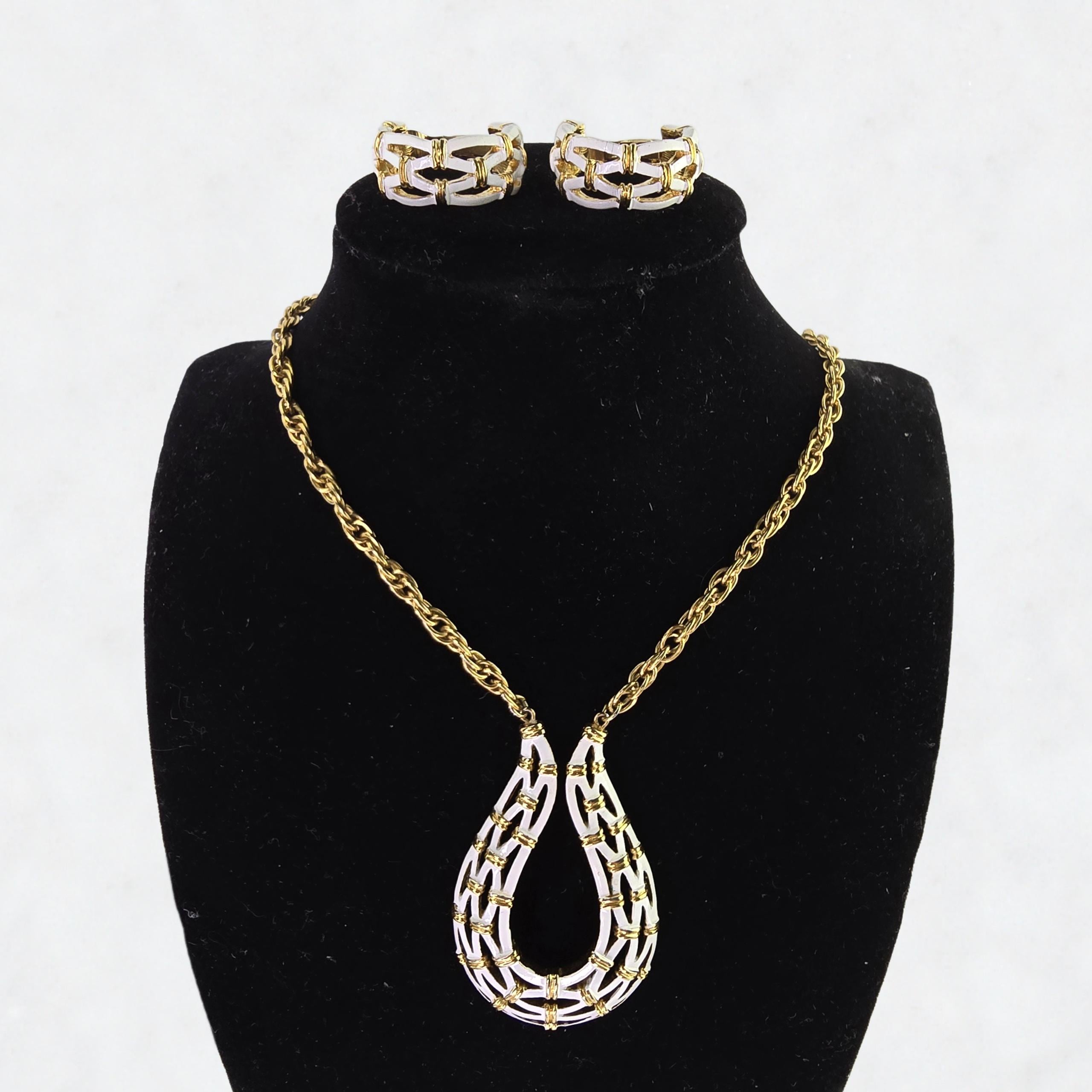 Vintage Trifari Necklace and Earrings Set Trifari Signed Designer ...
