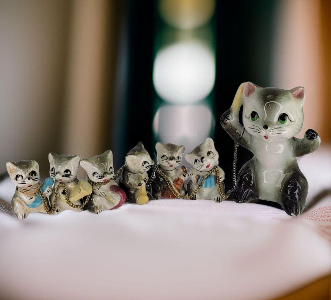 Vintage Rare Anthropomorphic Chained Momma Cat and Kittens Vintage Baby ...