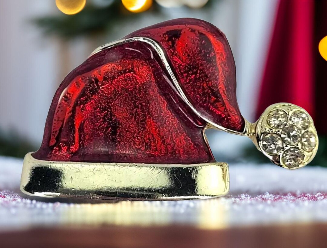 Vintage Santa Brooch Classic Holiday Jewelry Vintage Santa Hat Pin Gold ...