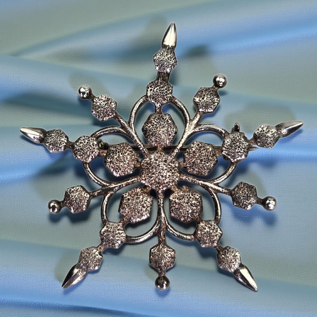 Vintage Sterling Silver Winter Snowflake Brooch Unique Victorian Style ...