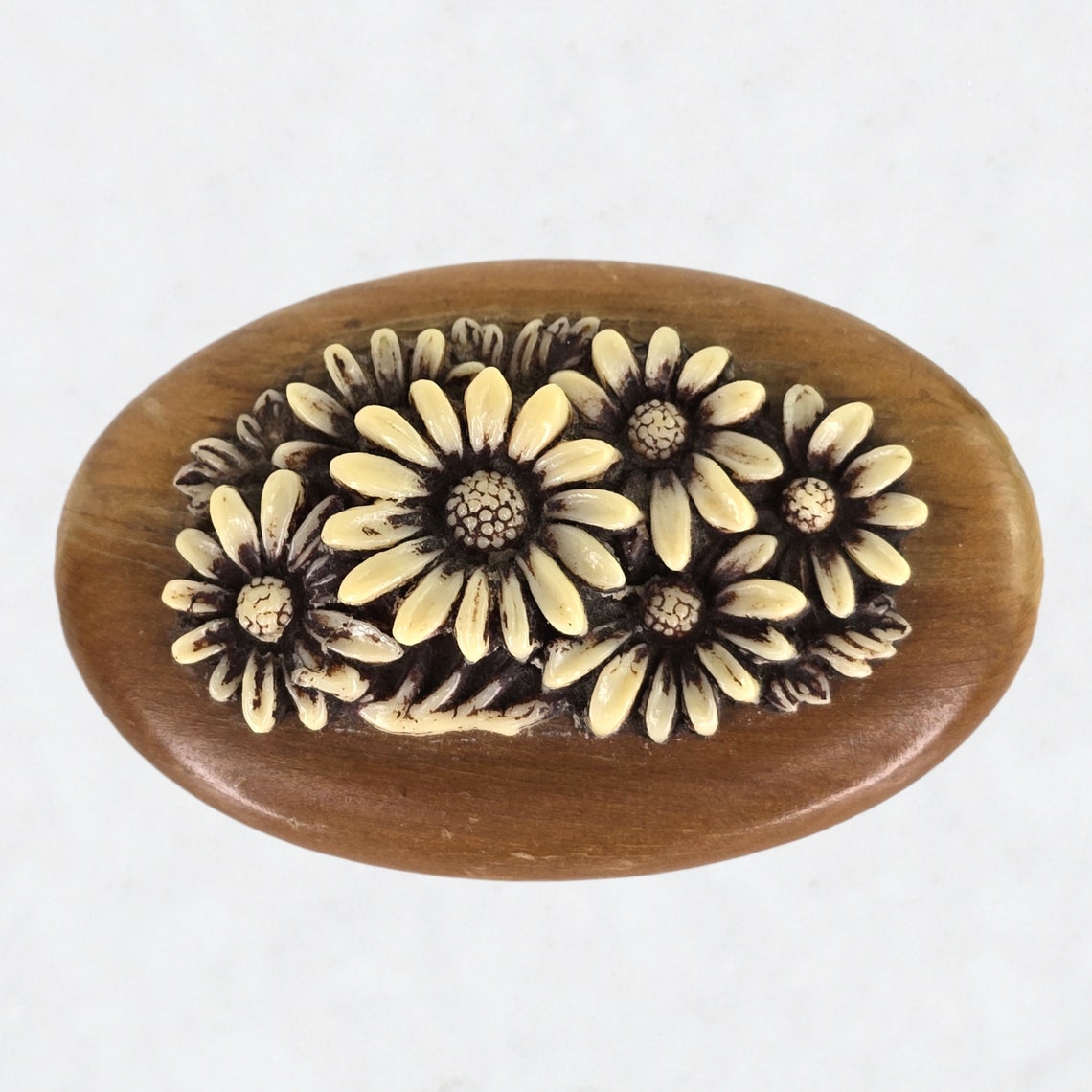 Vintage Celluloid Flower Brooch 1940s Carved Celluloid Pin Vintage ...