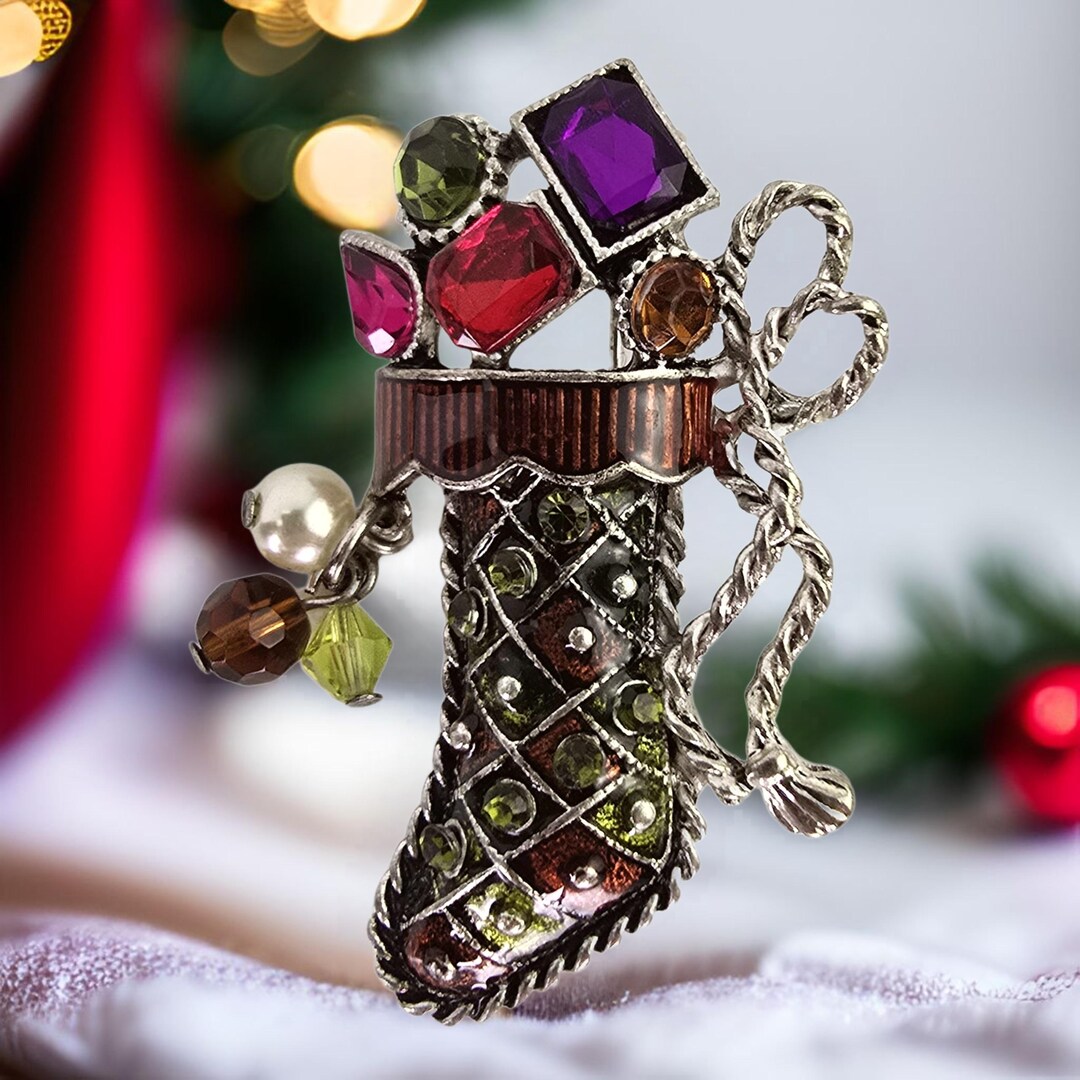 Vintage Christmas Stocking Brooch Vintage Kenneth Cole Christmas Brooch ...