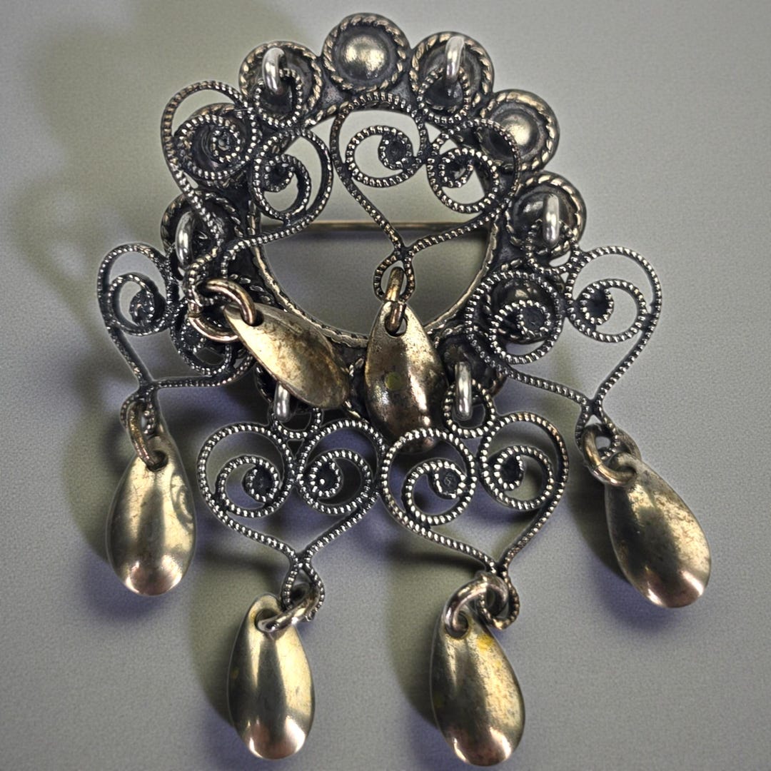 Antique 830 Silver Norwegian Solje Wedding Brooch Filigree Heart Dangle ...