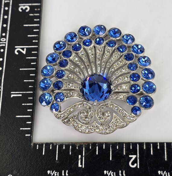 Large Vintage Blue Brooch Silver Tone Blue Rhinestone… - Gem