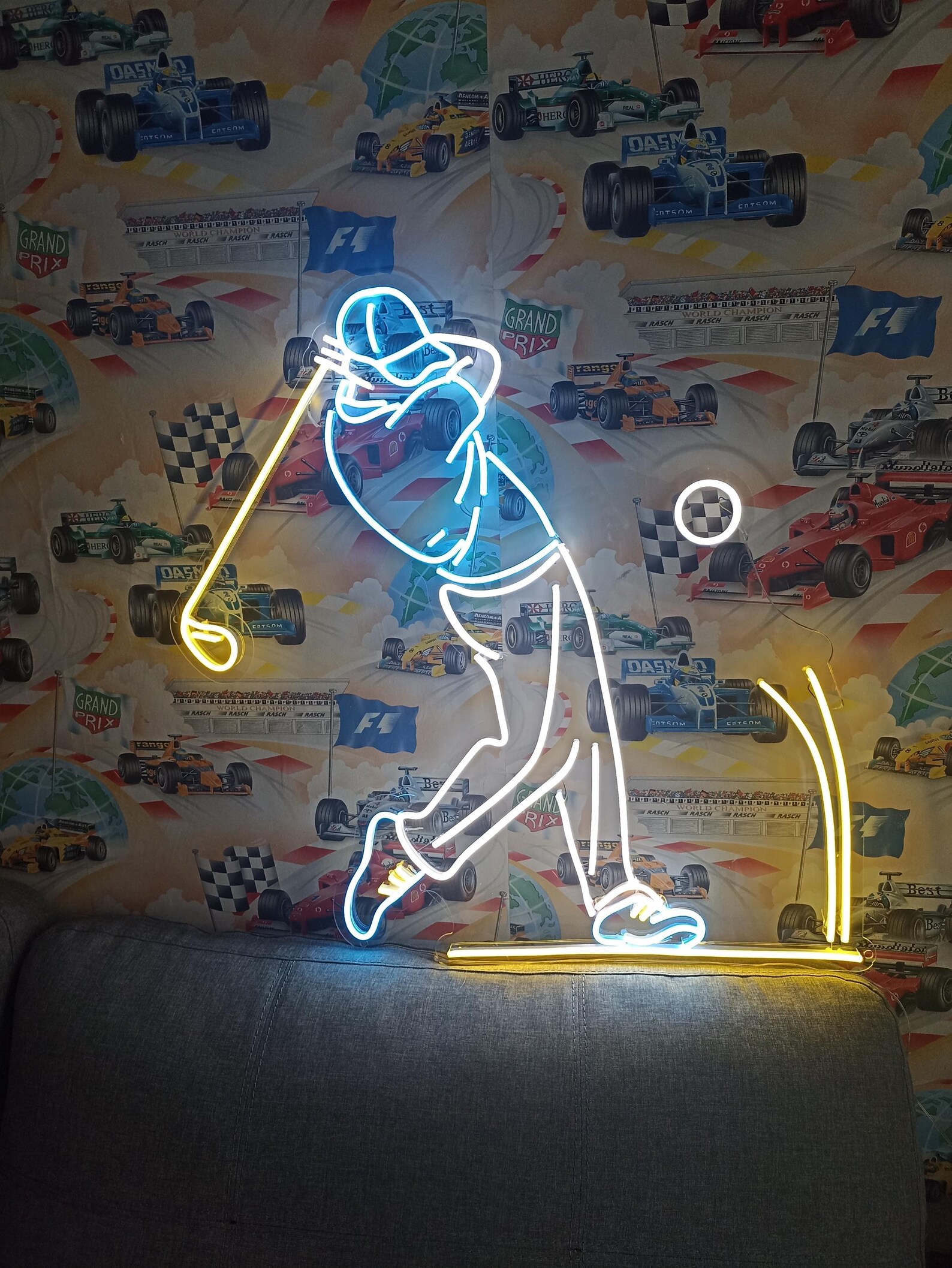 Golf Player Neon Sign, Neon Golf Sign, Neon Golf Ball Sign, Golf-themed ...
