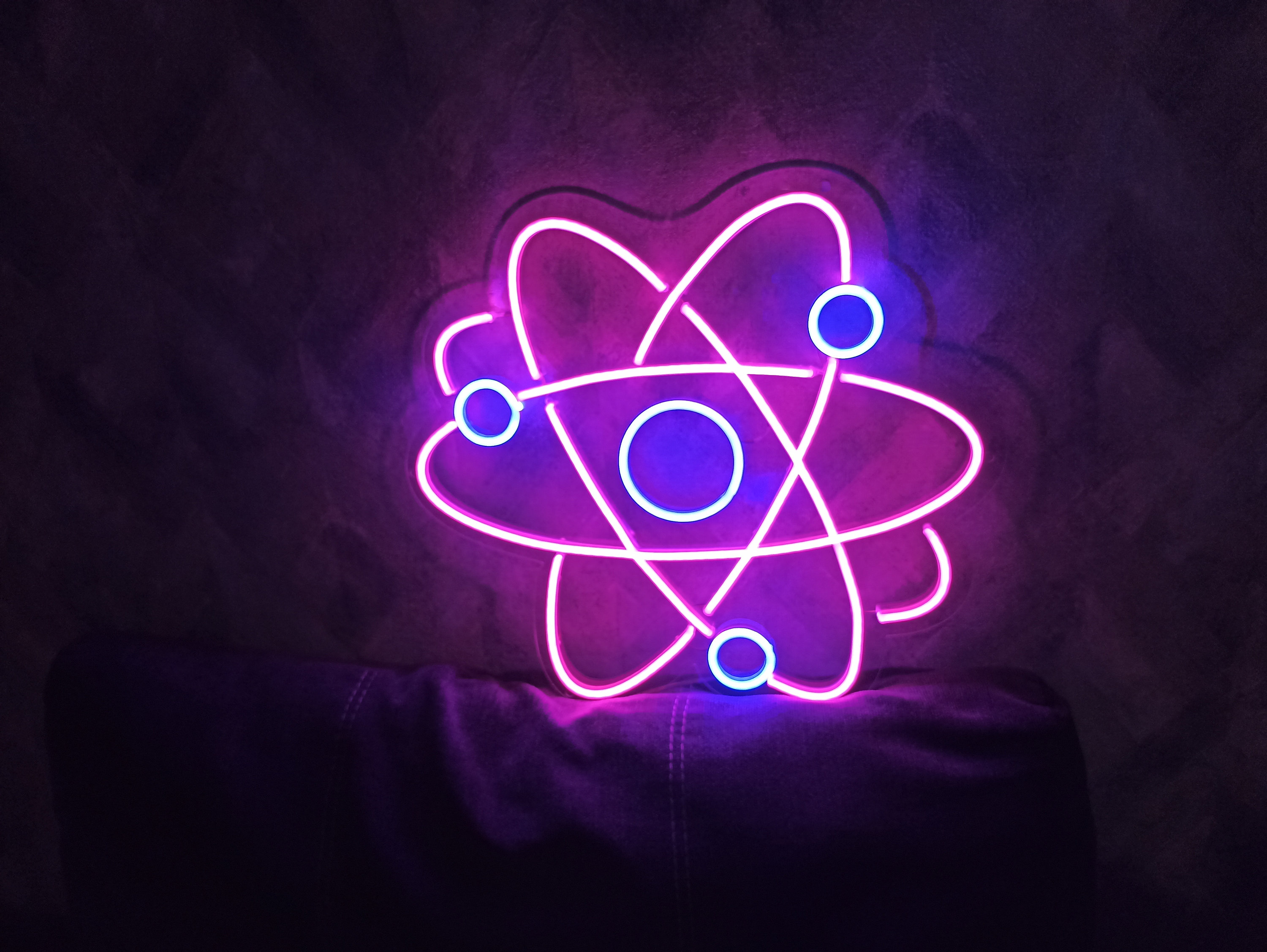 Neon Sign Atom, Dna Neon Light, Neon Sign Nuclear, Atom Neon, Atomic ...