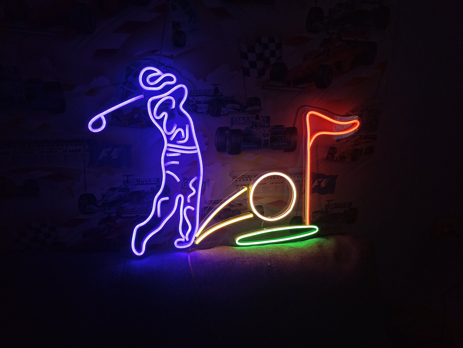 Golf Player Neon Sign, Neon Golf Sign, Neon Golf Ball Sign, Golf-themed ...