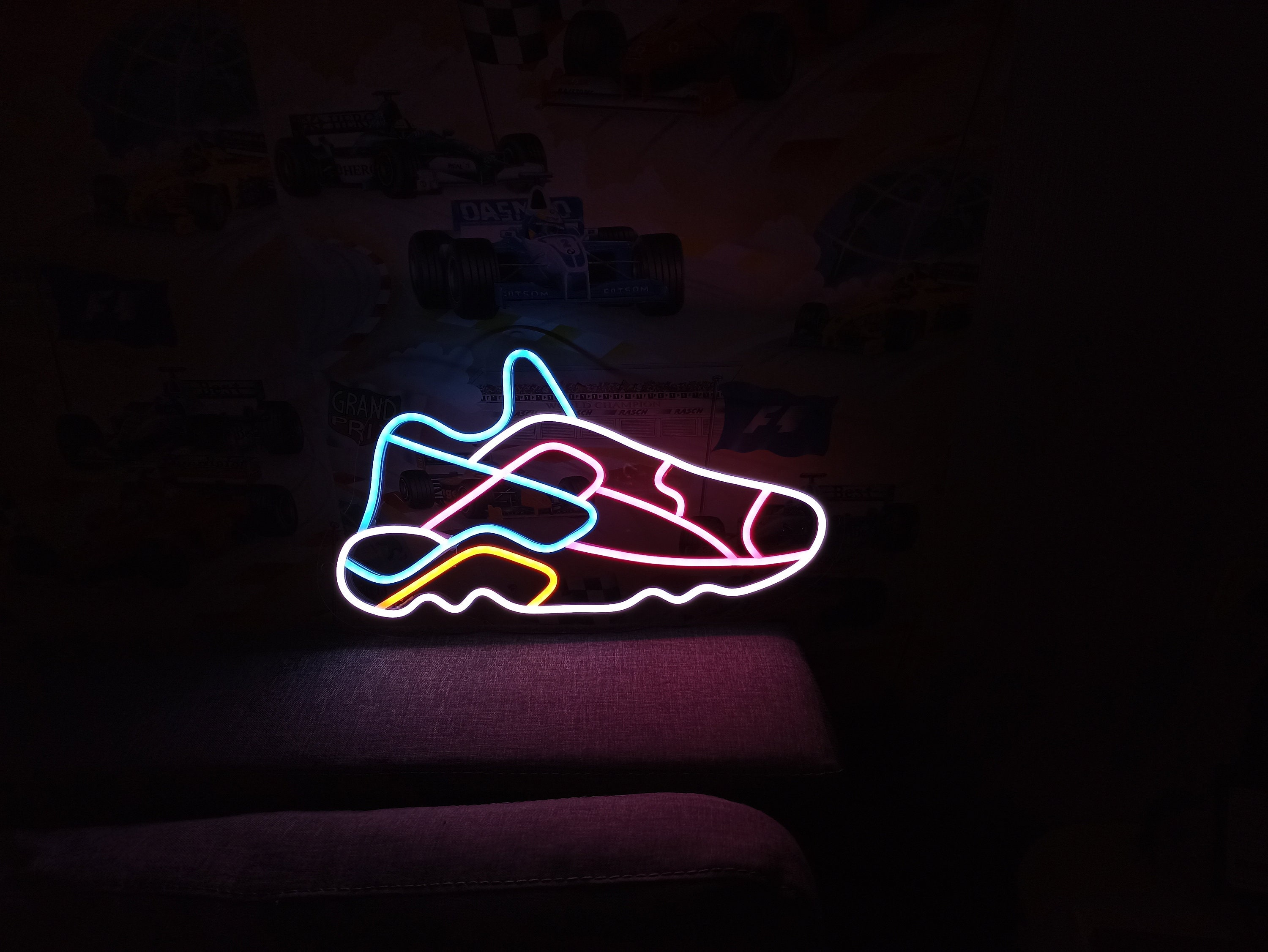 Sneaker Neon Sign, Led Light Sport Shoe Neon Sign, Neon Streetwear Shoe ...