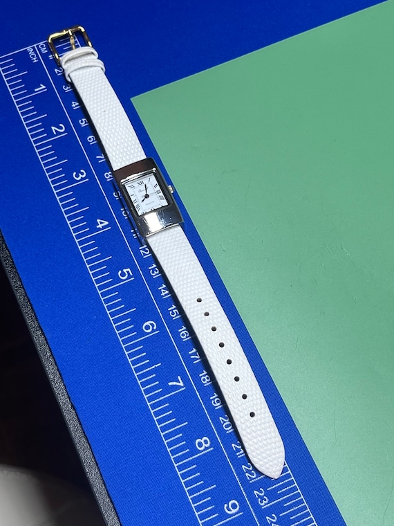 Slimline Vintage white watch - Gem