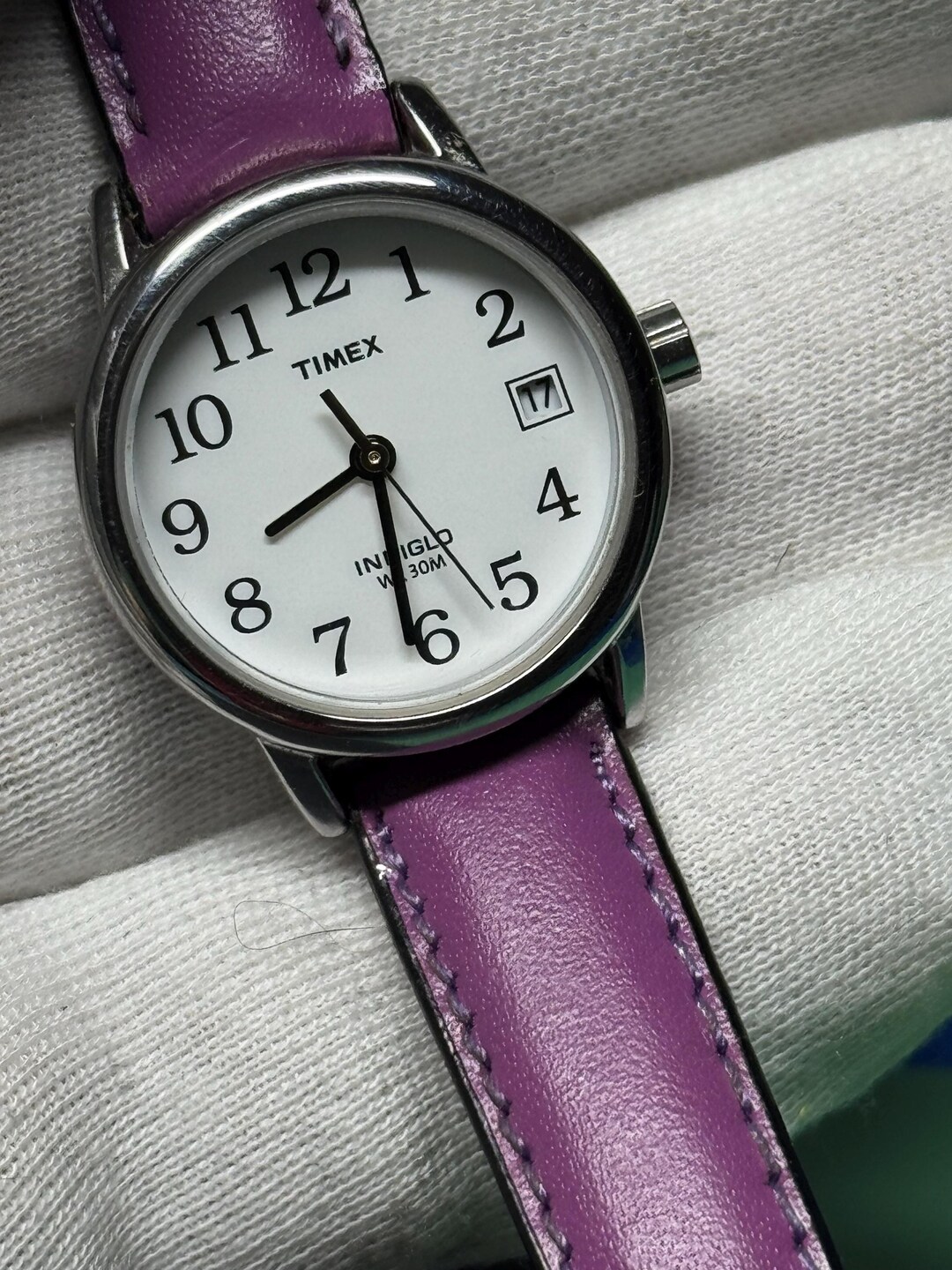 Vintage Ladies Timex Quartz Watch – INDIGLO Backlight – White Dial With ...