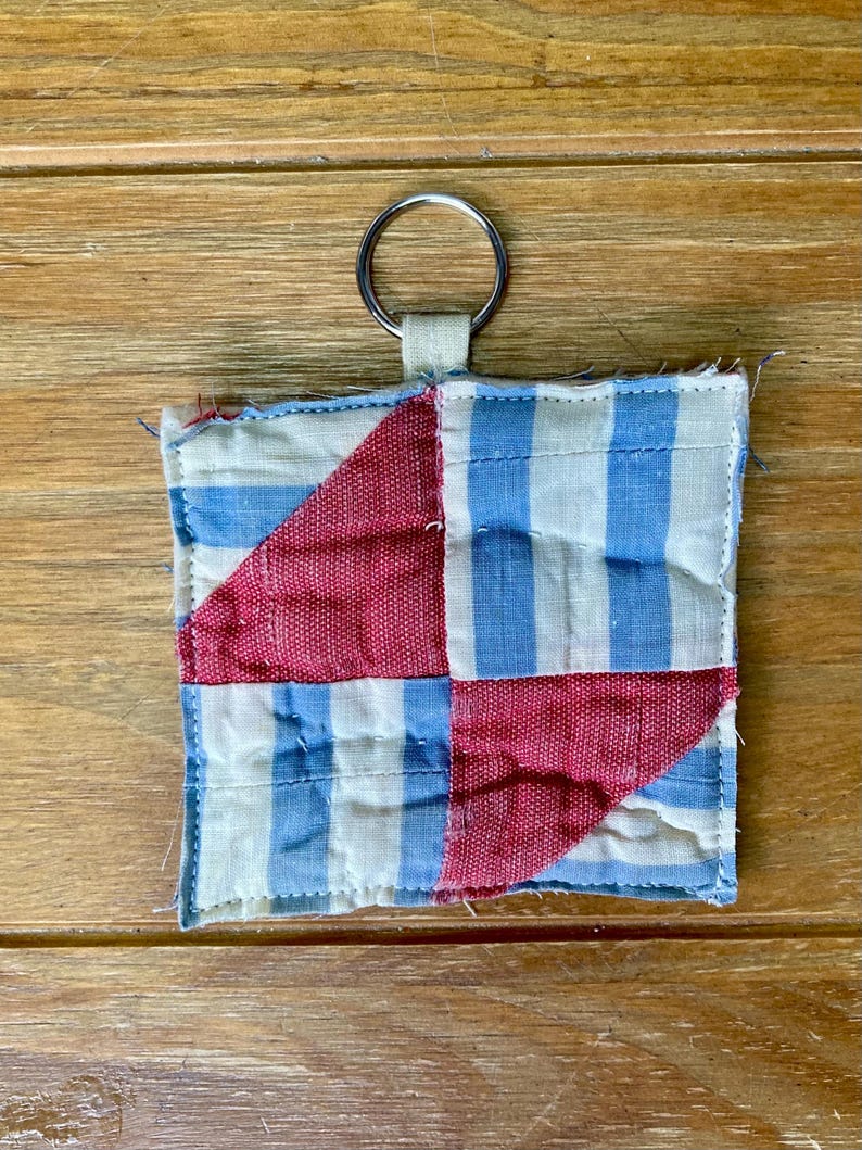 Vintage Quilt Keychain - Etsy