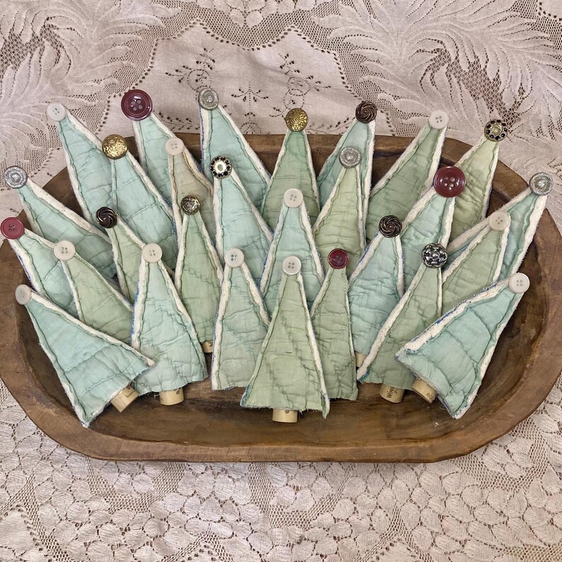 Vintage Quilt Christmas Trees, Set of 4 - Etsy