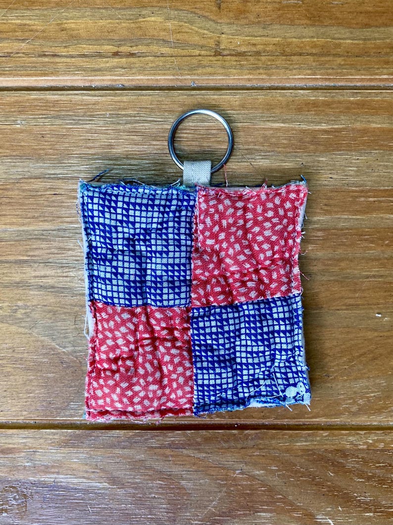 Vintage Quilt Keychain - Etsy