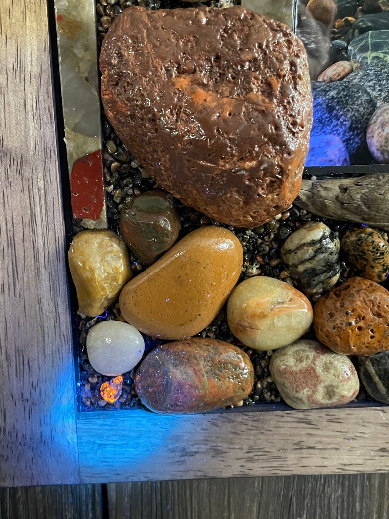 Great Lakes Rock Frame With Petoskey Stones, Fossils, Fluorescent ...