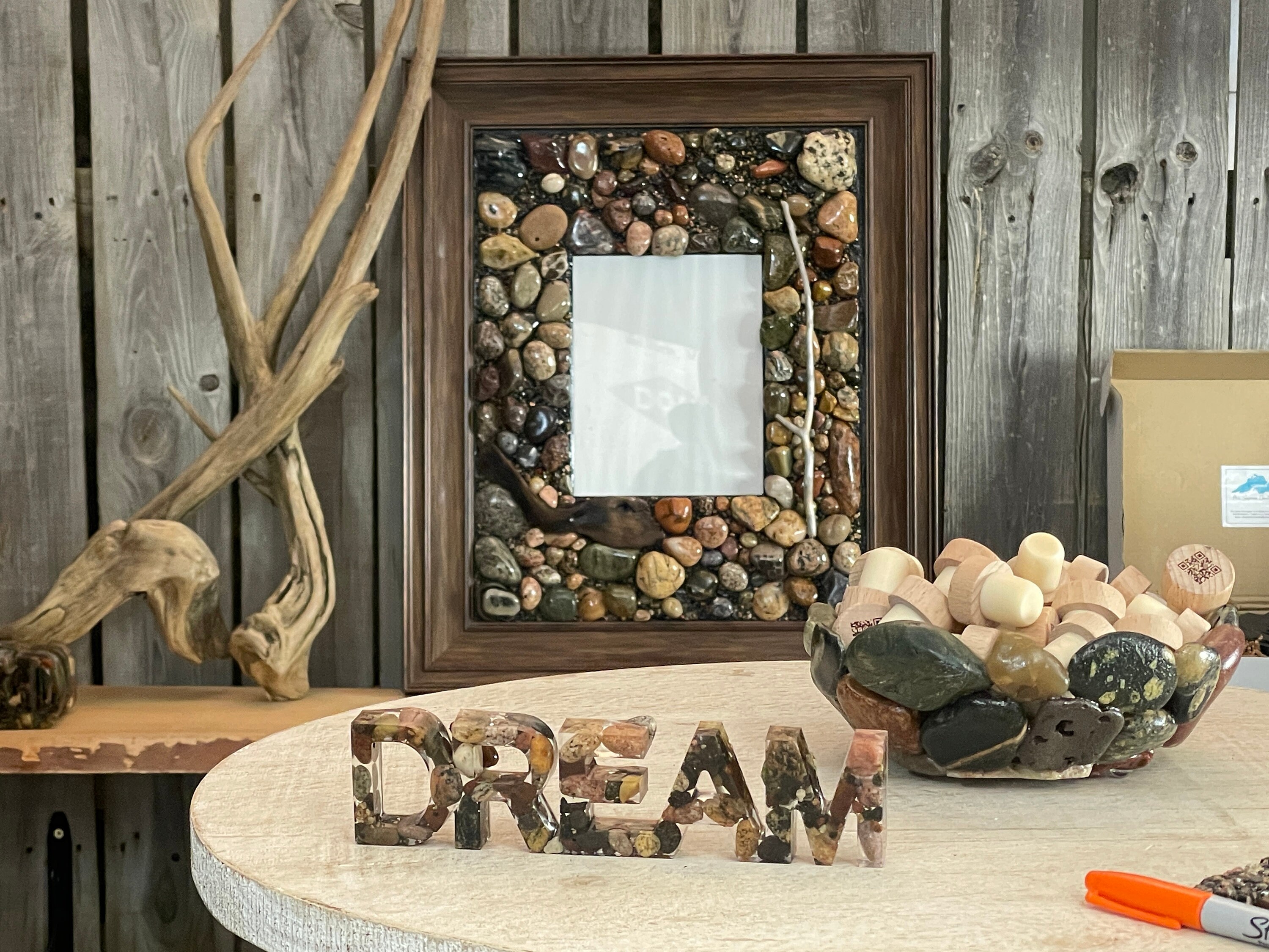 Great Lakes Rock Frame With Petoskey Stones and Other Fossils ...