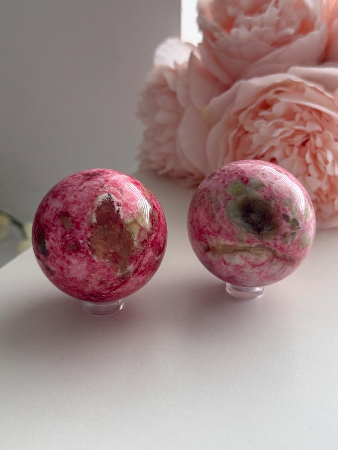 Thulite With Epidote Sphere | Crystal Carving Healing Chakra Gift - Etsy