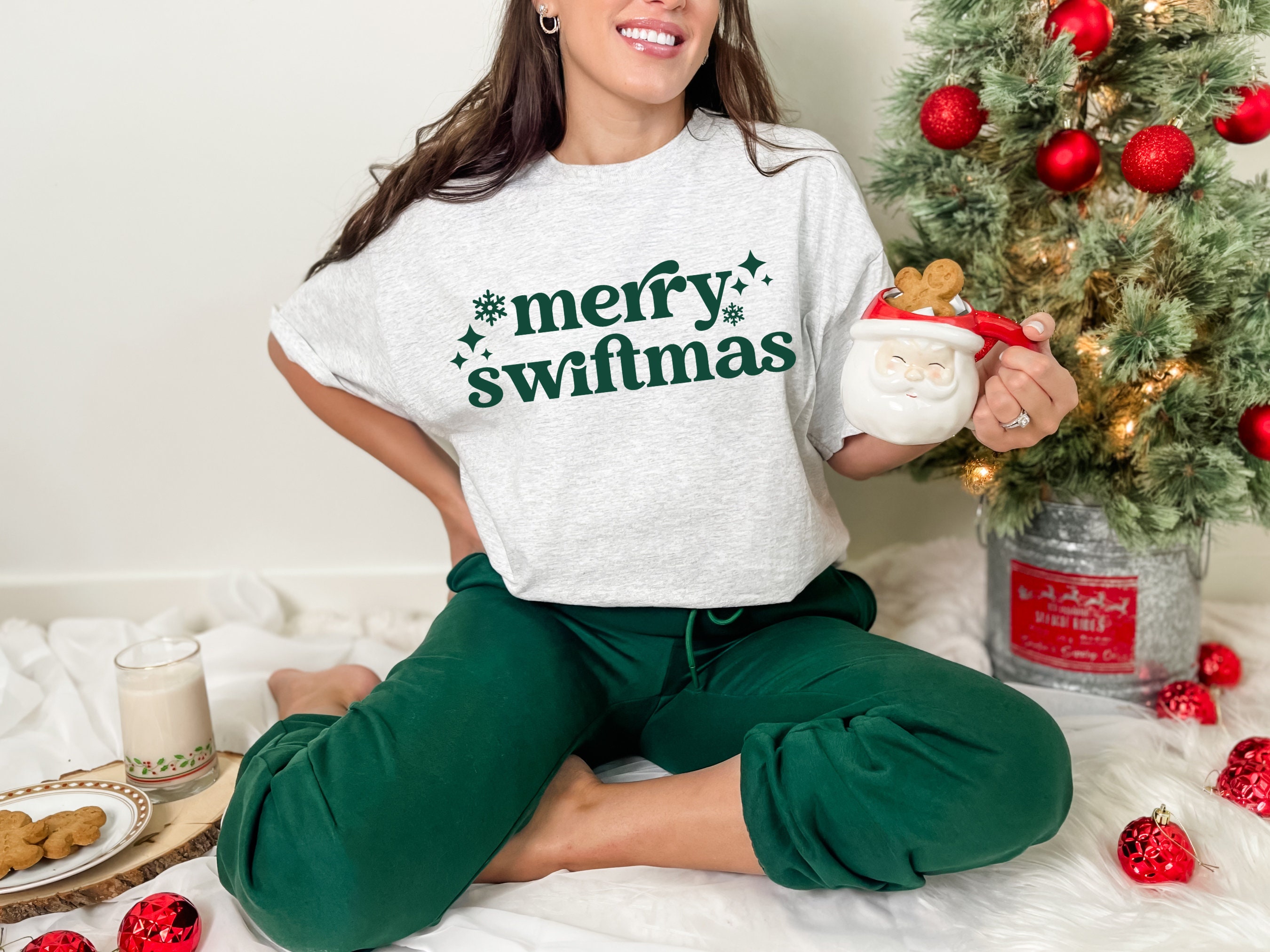Merry Swiftmas SVG and PNG, Swiftie Christmas, Swiftie Svg, Swifty ...