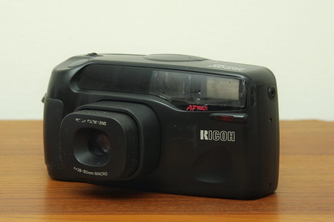Ricoh Myport Zoom 90 - 35mm Film Camera - Vintage Point and Shoot ...