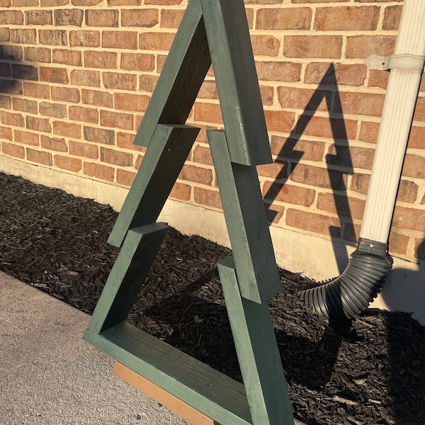 2x4 Christmas Tree - Etsy