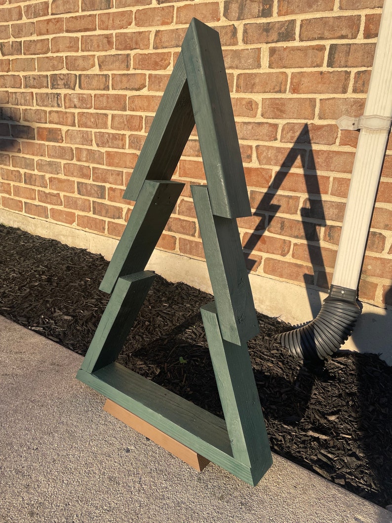 2x4 Decorative Christmas Tree - Etsy