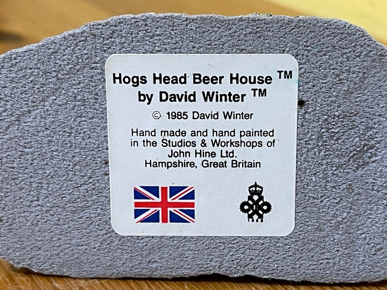 The Hogs Head Beer House (1985) by David Winter Cottages - Etsy