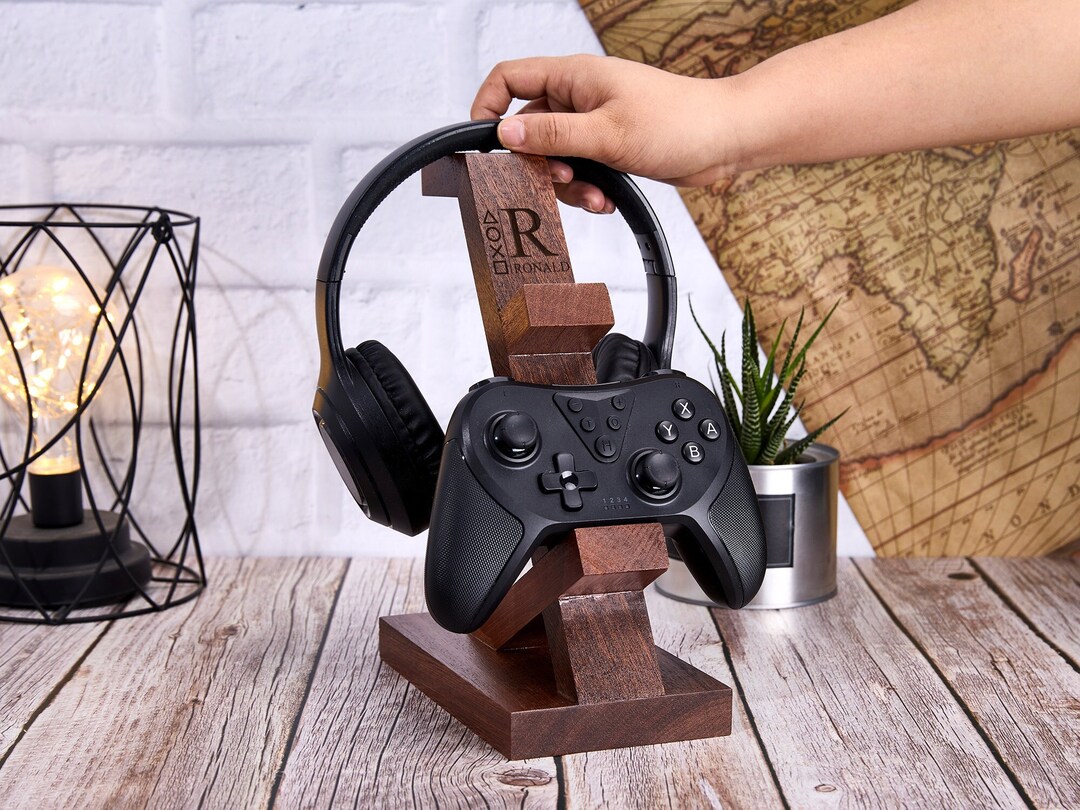 Personalized Docking Station for Men Custom Controllers Holder - Etsy