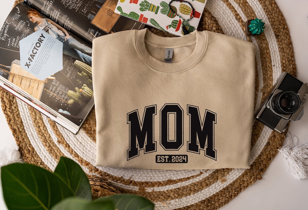 Mama 2024 Sweatshirt, New Mum Sweater, First Time Mama, Gift for Mum ...